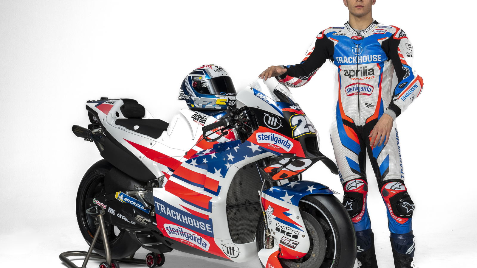 Raul Fernandez Tidak Kecewa dengan Penundaaan Motor 2024 Aprilia ...