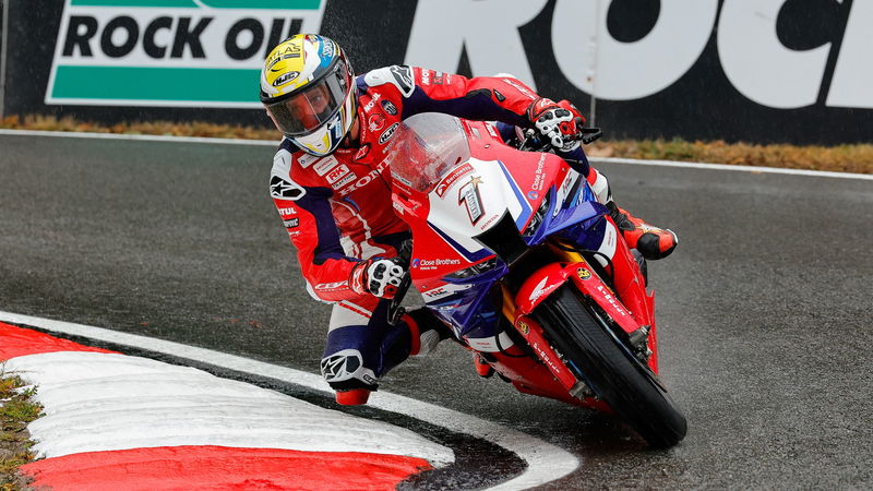 2024 British Superbikes: Cadwell Park - Race Results (2) | Crash.net