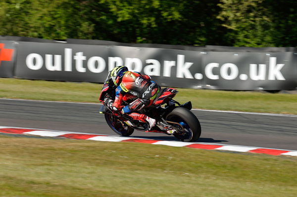 2025 British Superbikes: Oulton Park - Race Results (2) | Crash.net