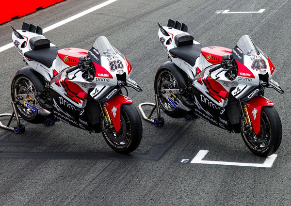 PICTURES: Yamaha unveils special 70th anniversary Dutch MotoGP livery ...