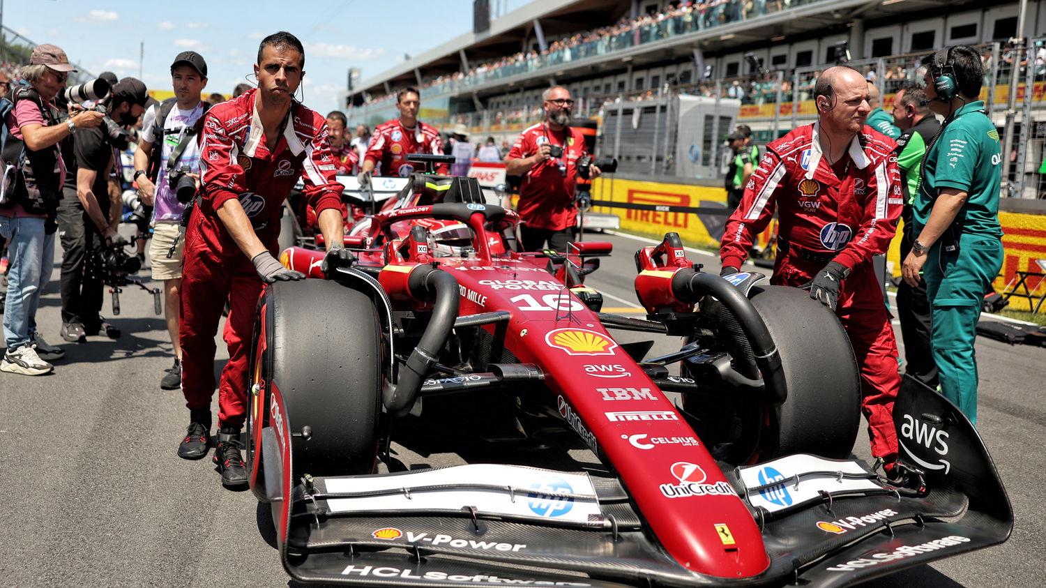 Nico Rosberg shares Ferrari whisper he’s heard after ‘clumsy’ Canadian ...