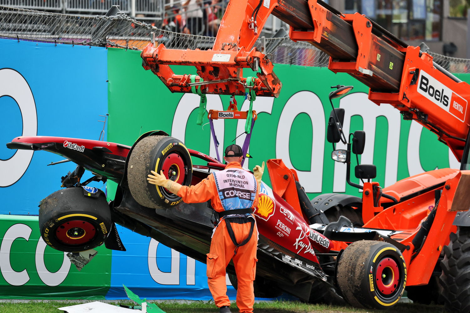 Lewis Hamilton explains “painful” F1 Dutch GP crash: “Took me by ...