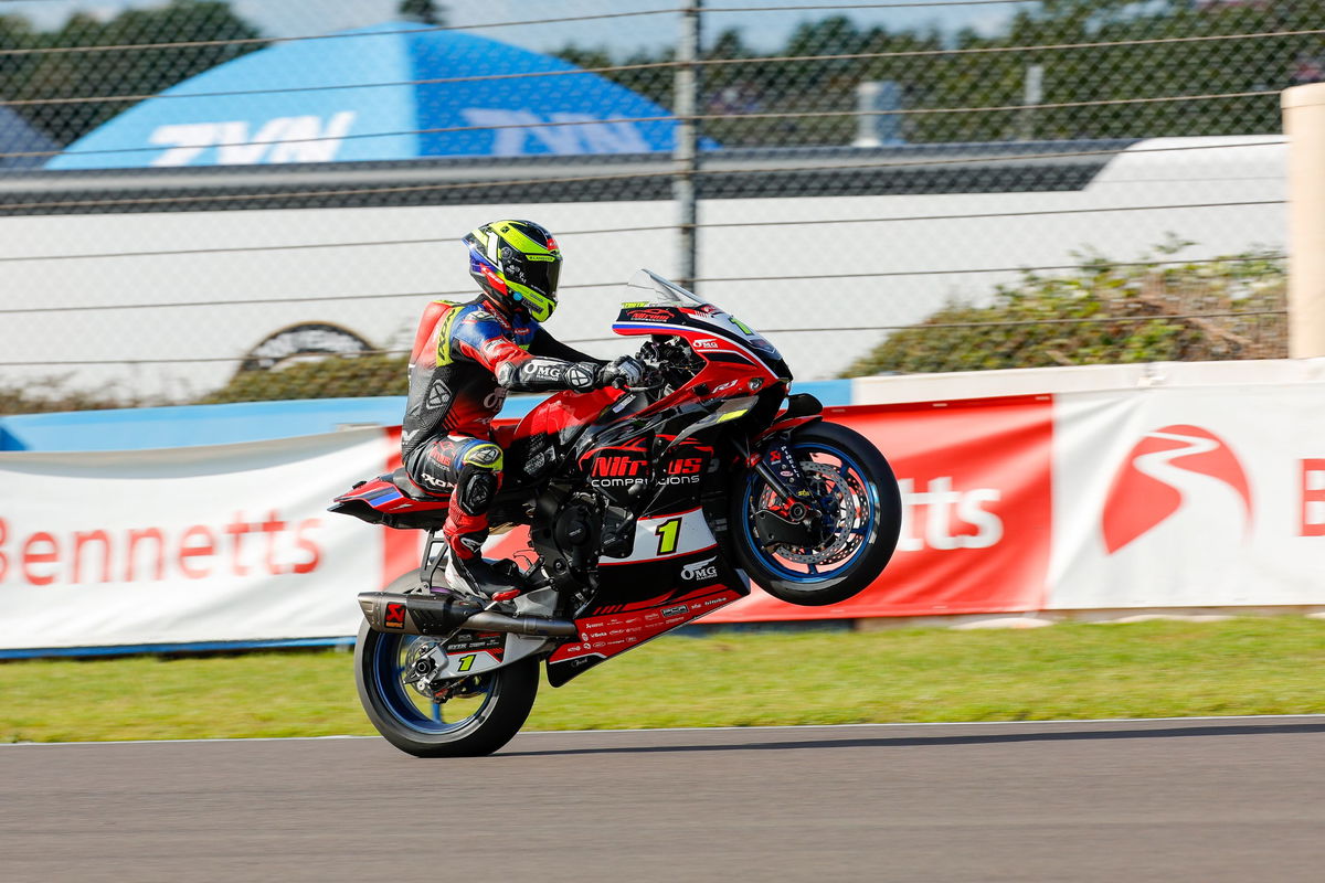 2025 British Superbikes: Donington Park - Race Results (3) | Crash.net