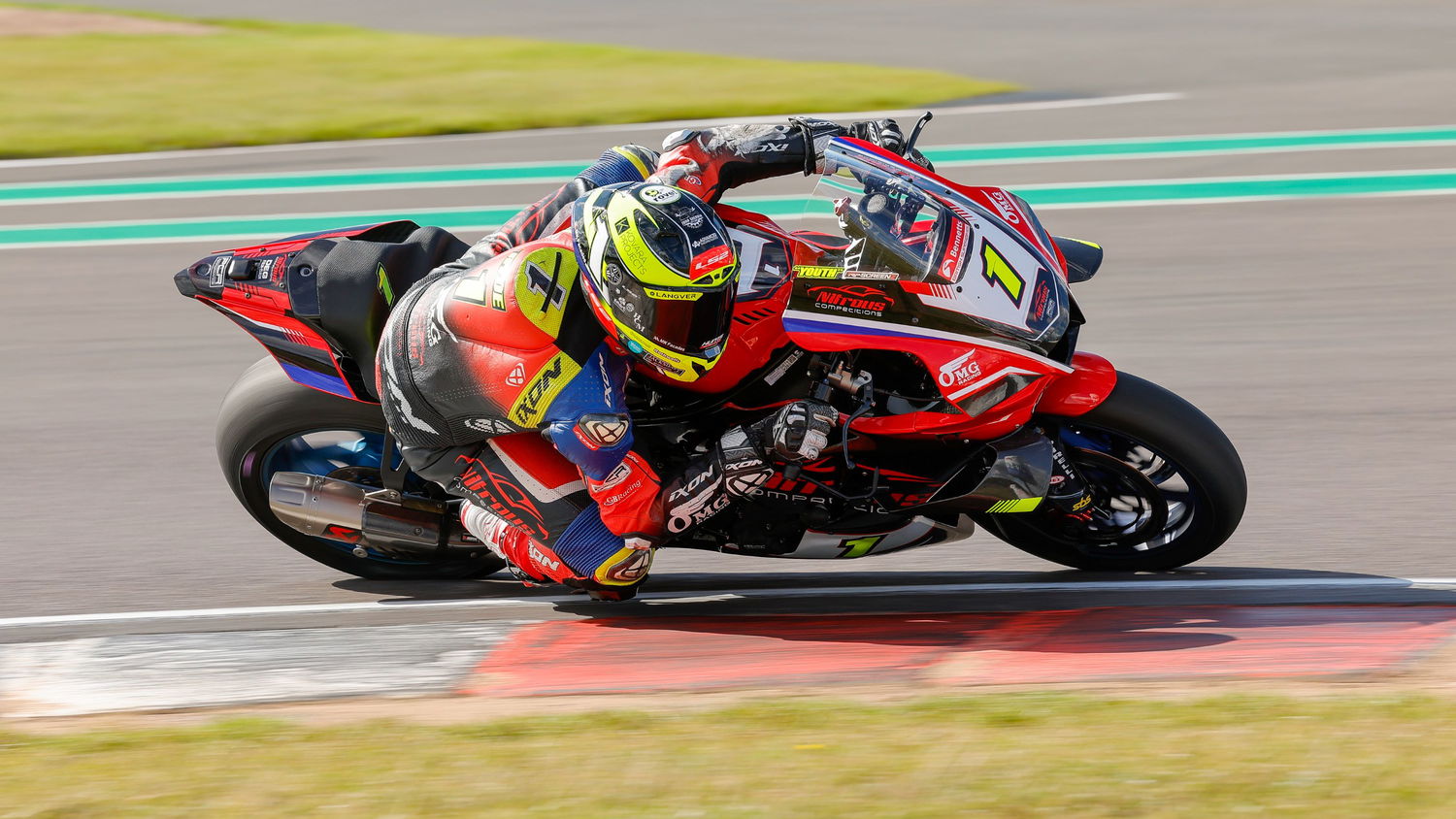 2025 British Superbikes: Donington Park - Race Results (4) | Crash.net