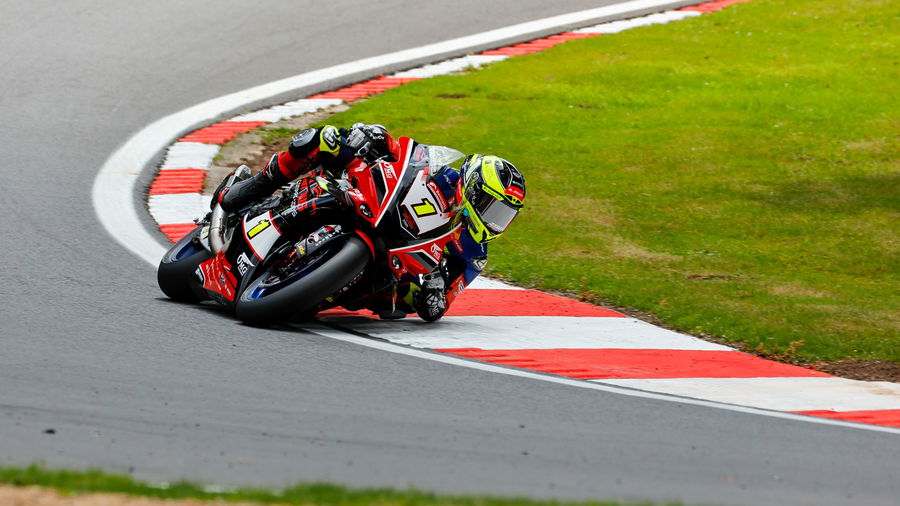 Kyle Ryde a viewer “hoping that Scott beat Brad” in first Brands Hatch ...