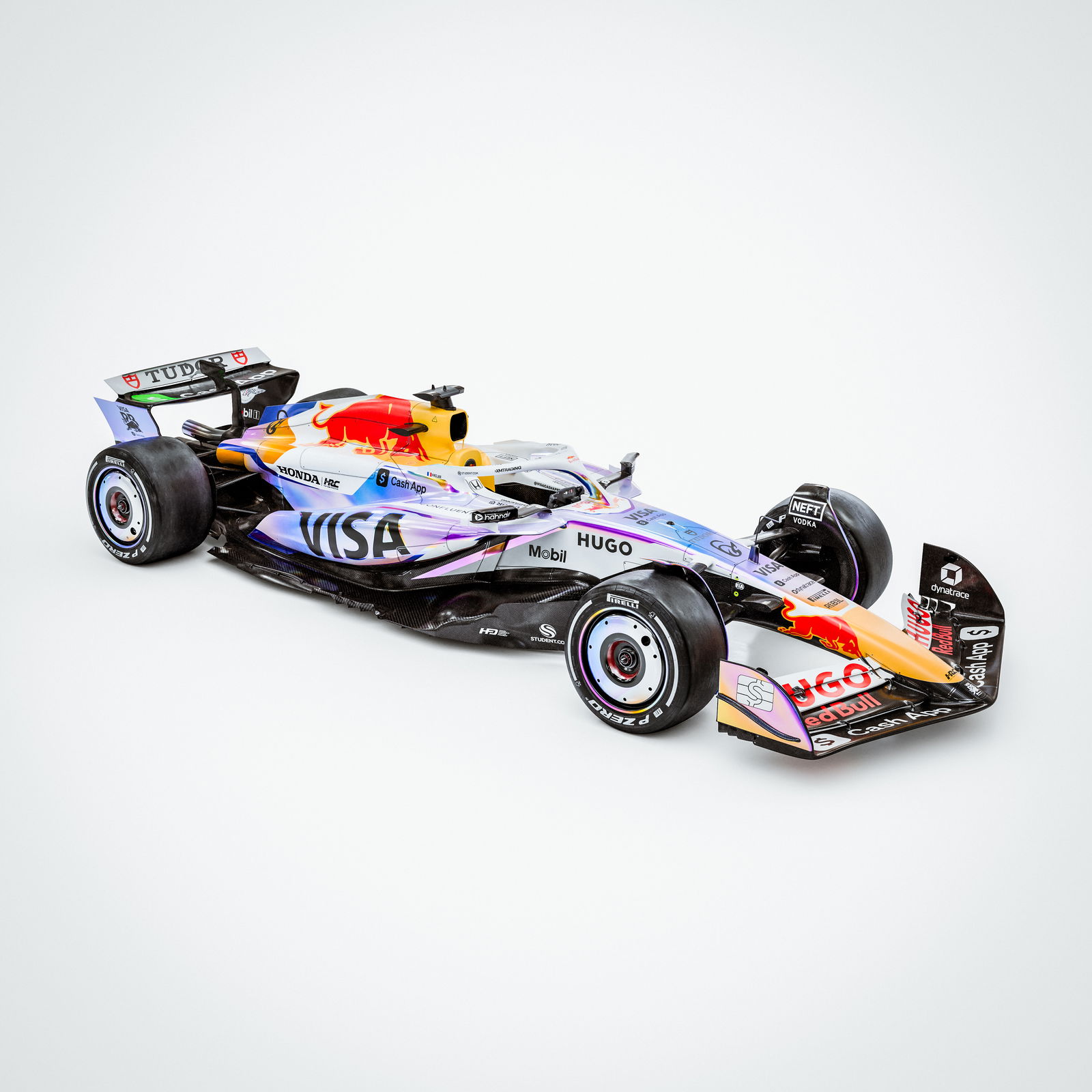 Racing Bulls show off exciting new “holographic” F1 livery for Las ...
