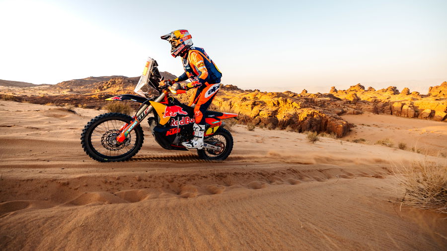 Daniel Sanders back in 2026 Dakar Rally lead after Marathon conclusion ...