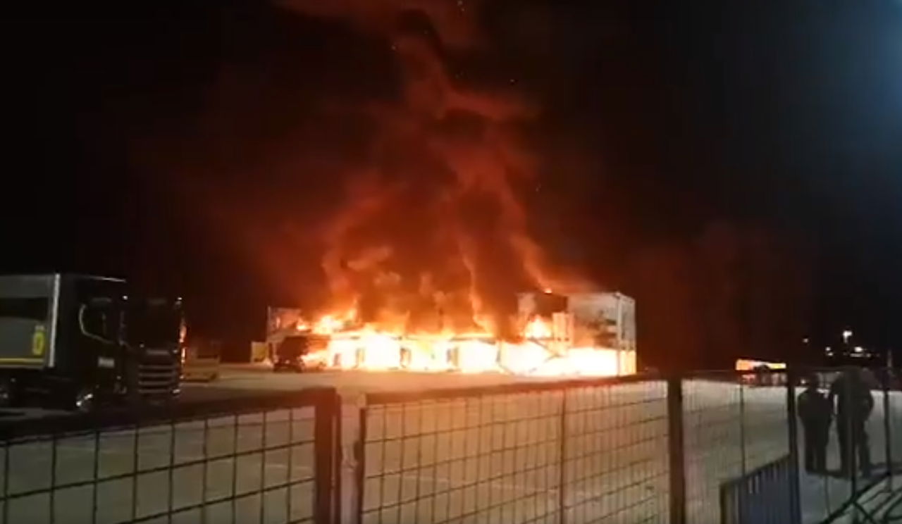 'Investigations underway' after huge Jerez MotoE fire, test cancelled ...